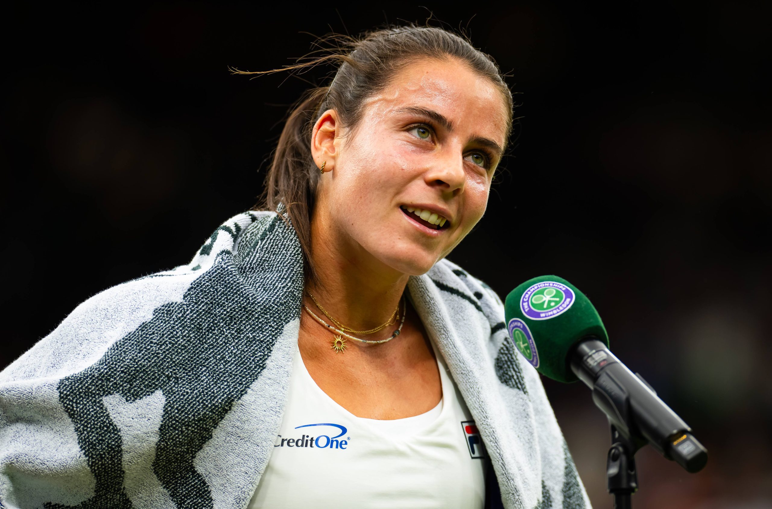 Les débuts d'Emma Navarro sur le Court Central, contre Naomi Osaka, ont ...