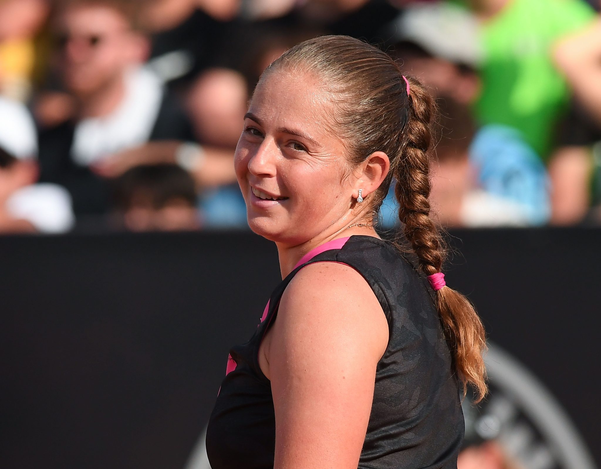 Envie de vous habiller comme Jelena Ostapenko ? Grâce à Instagram, vous ...