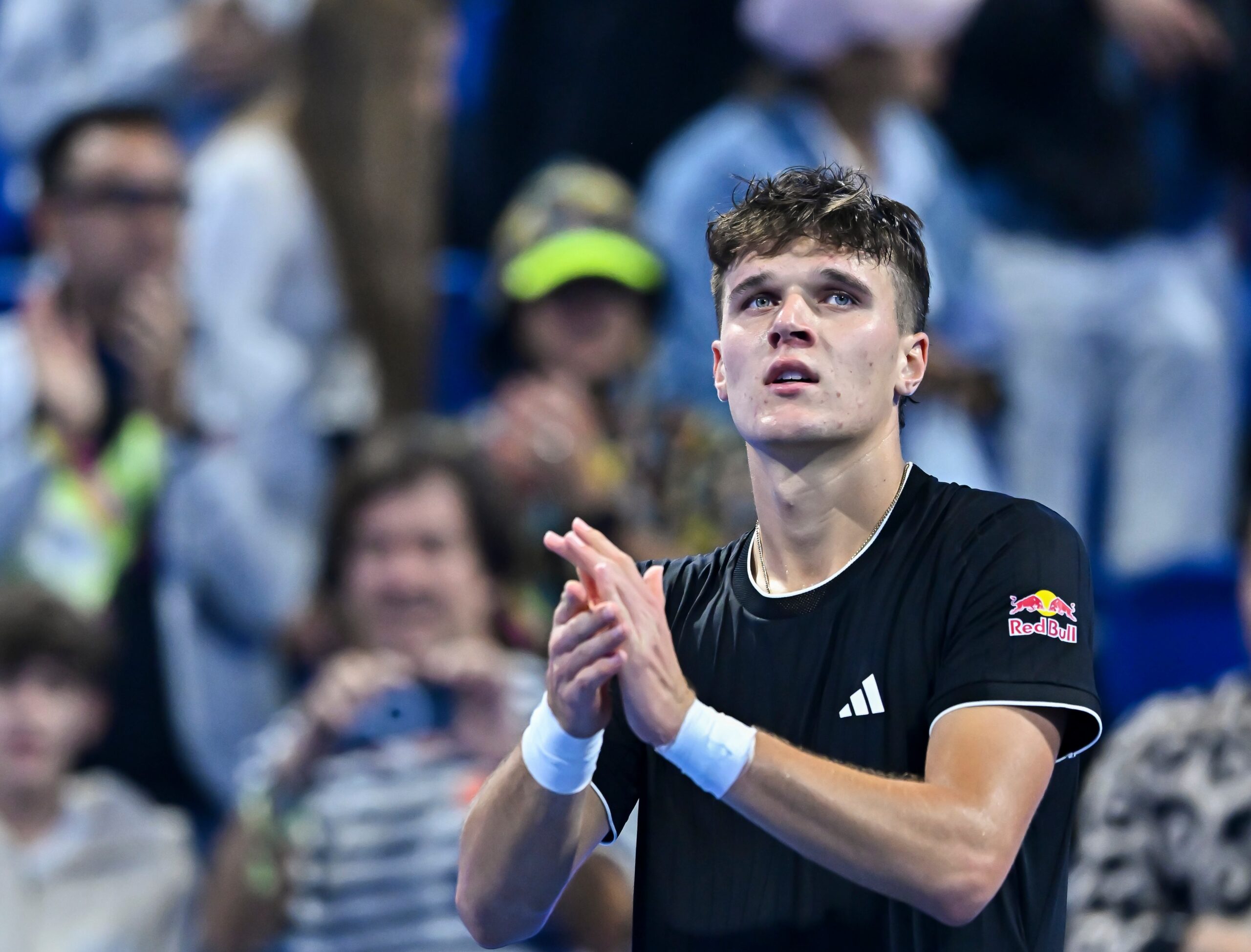 "Chaque pourcentage compte": Jakub Mensik analyse les chiffres dans la ...